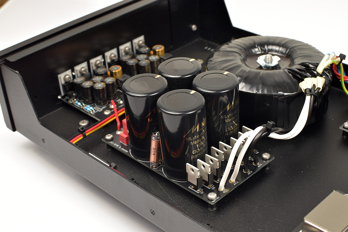 Innuos Phoenix USB Reclocker - black - AVCorp.pl